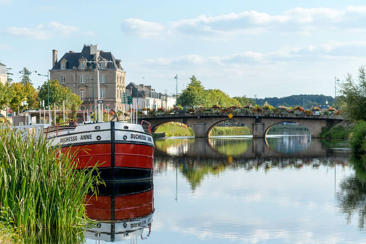 Pontivy, perle d'art et d'histoire | Destination Coeur de Bretagne ...